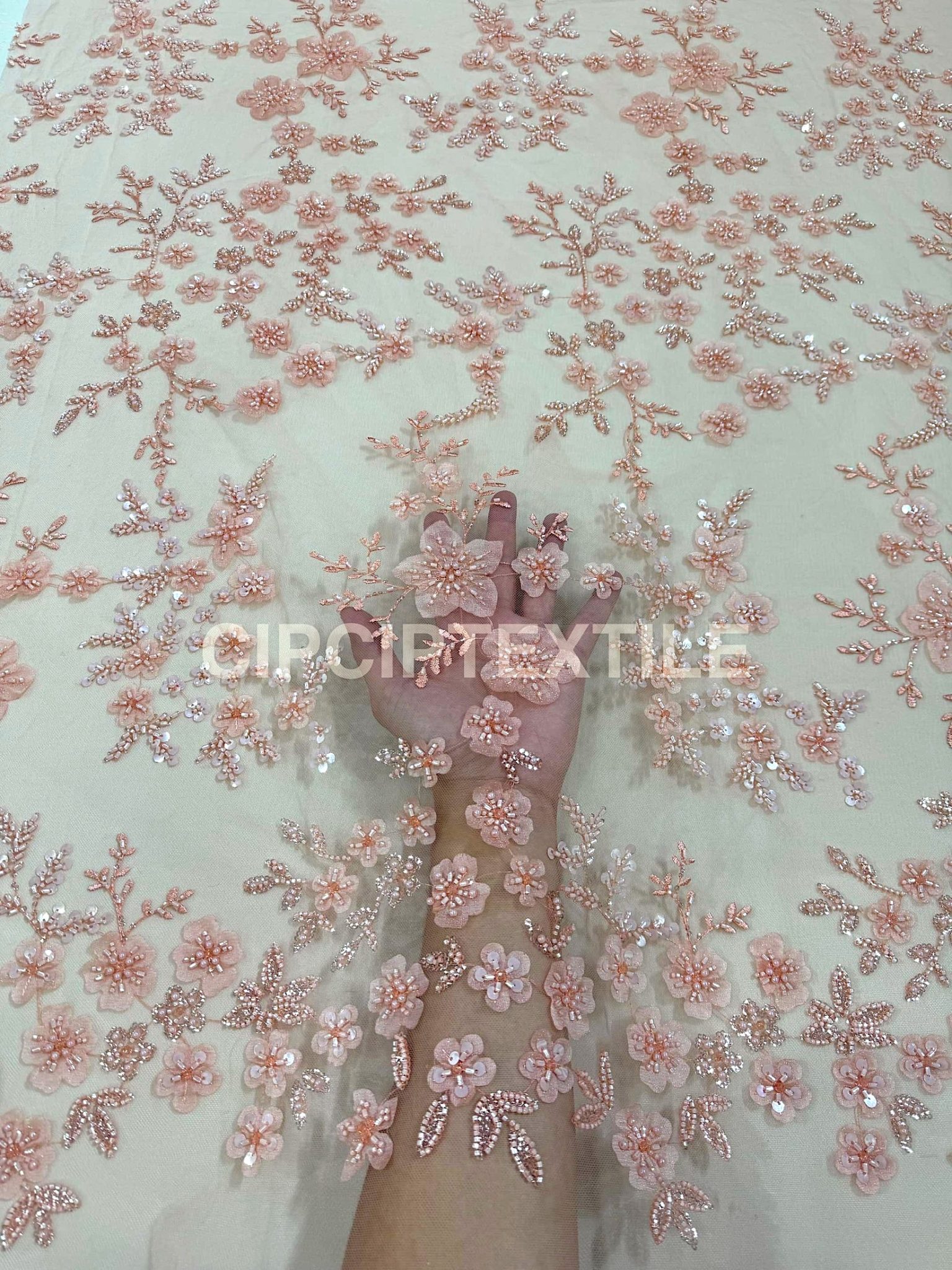 Pemborong Lace Textile Malaysia dengan Pilihan Fabrik Premium