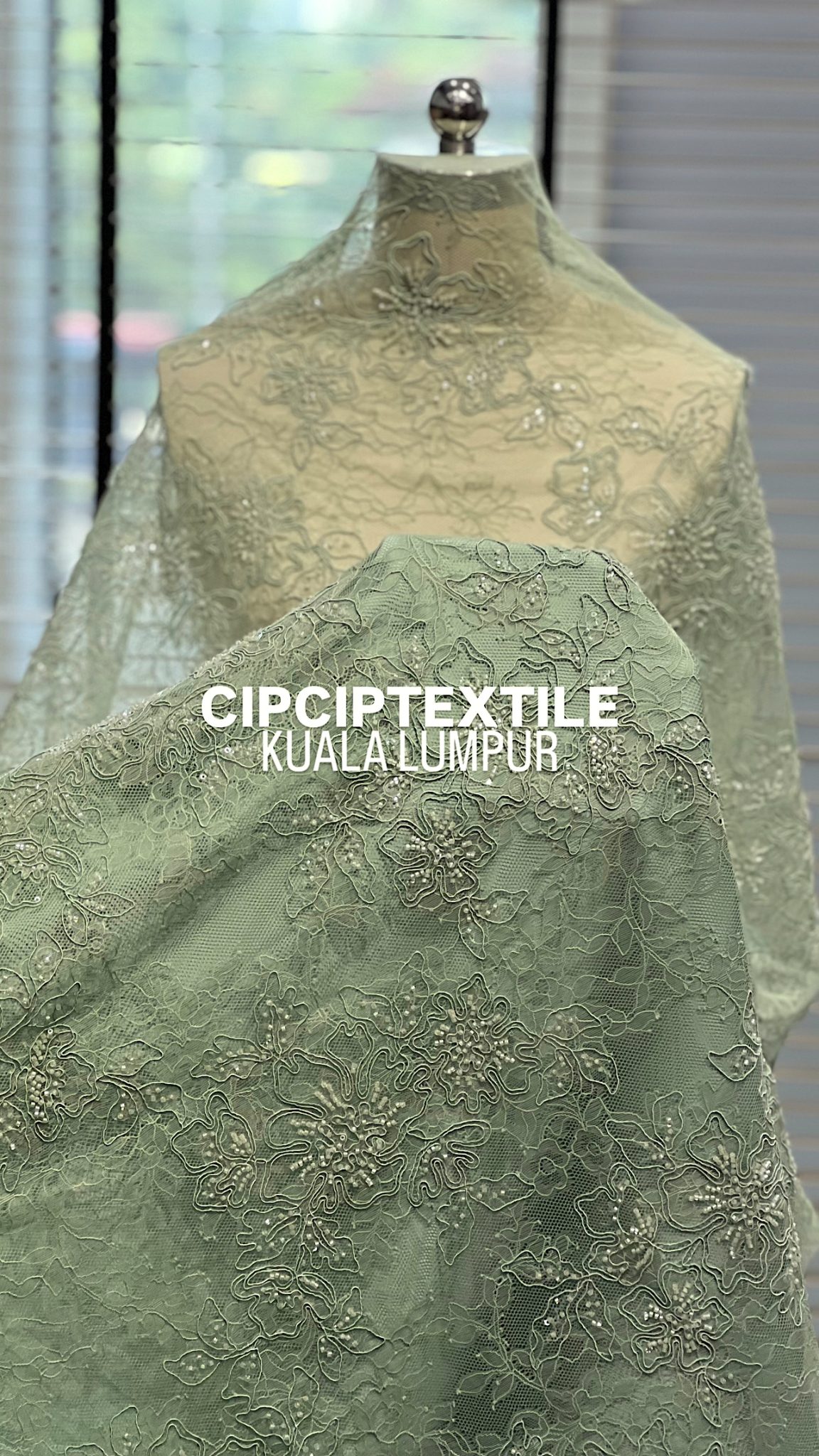 NEW (SAGE GREEN) MANIS HIGH-END FRENCH LACE